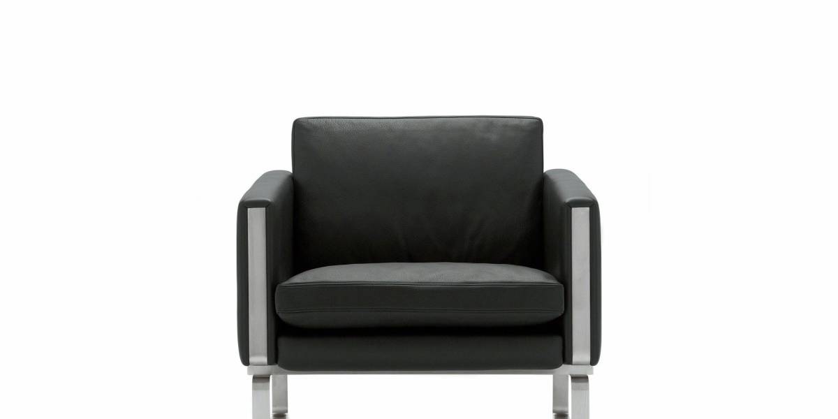 Lounge Club Chair CH101 by Carl Hansen & Son | Steelcase
