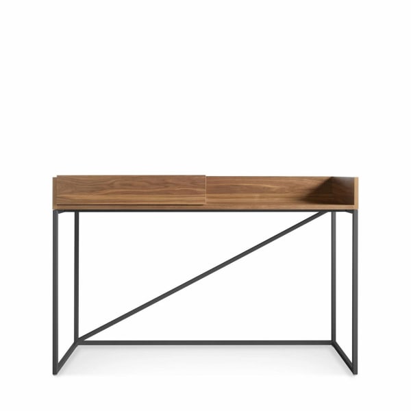 Modern Desks, Hospital & Classroom Tables | Steelcase