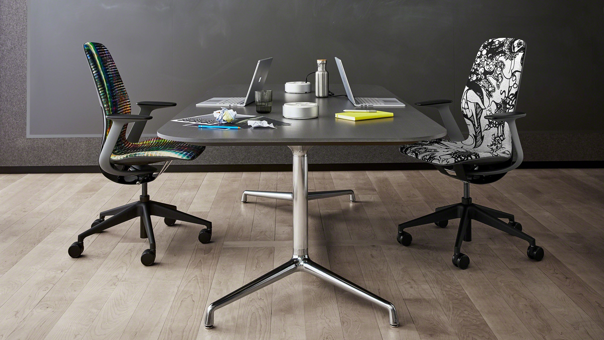 SILQ Innovative & Dynamic Office Chair - Steelcase