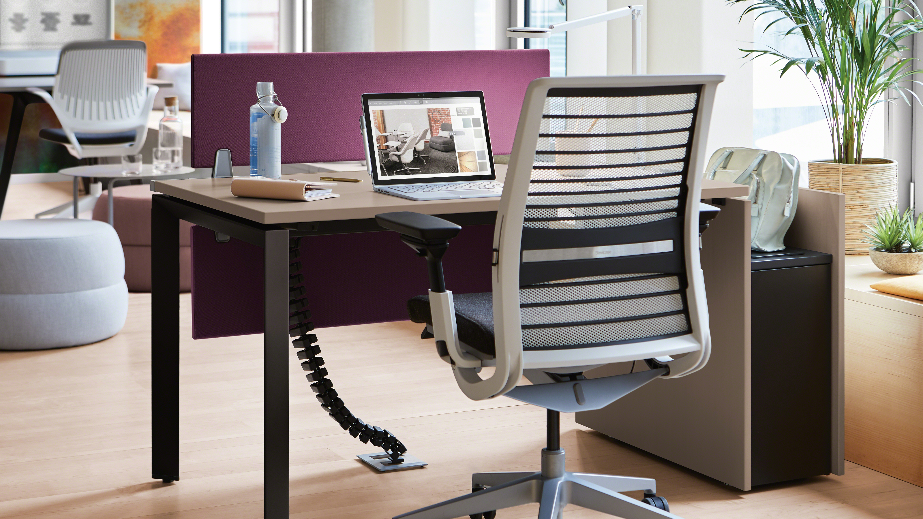 FrameOne Desk & Office Workstations - Steelcase