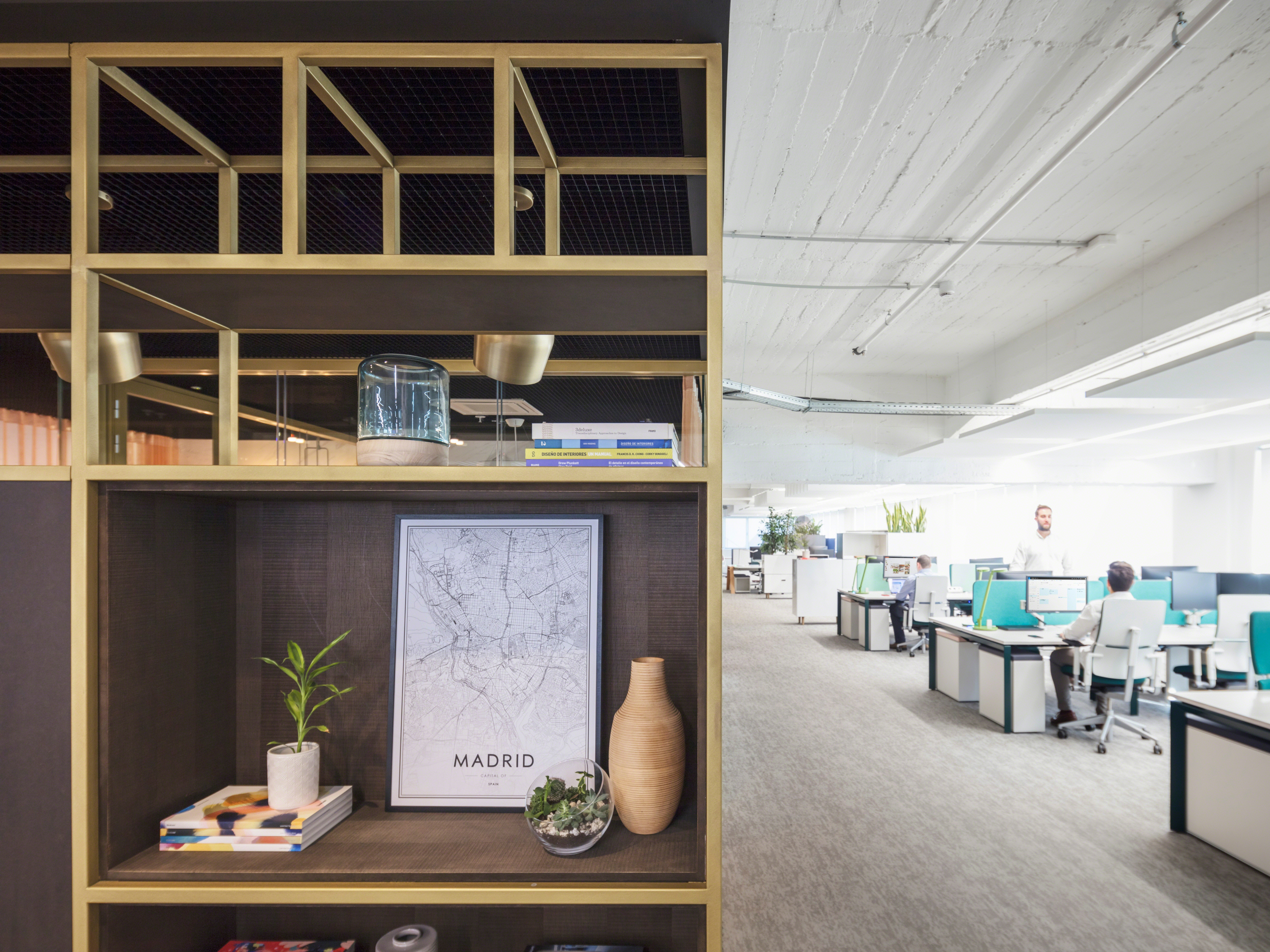 Madrid Plaza Case Study: Adapting to an Agile Culture | Steelcase