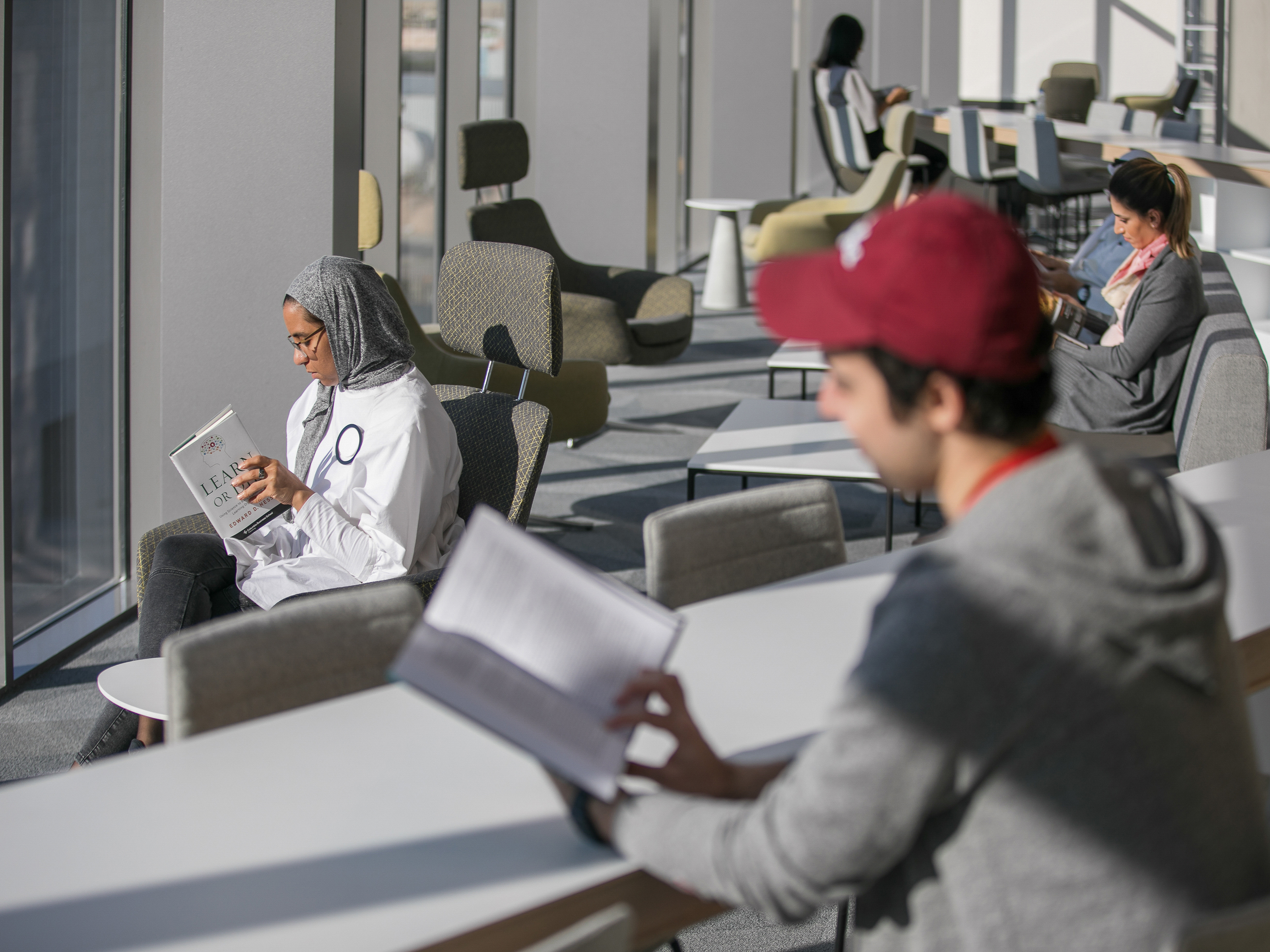 An Innovative College Experience in Kuwait - Steelcase