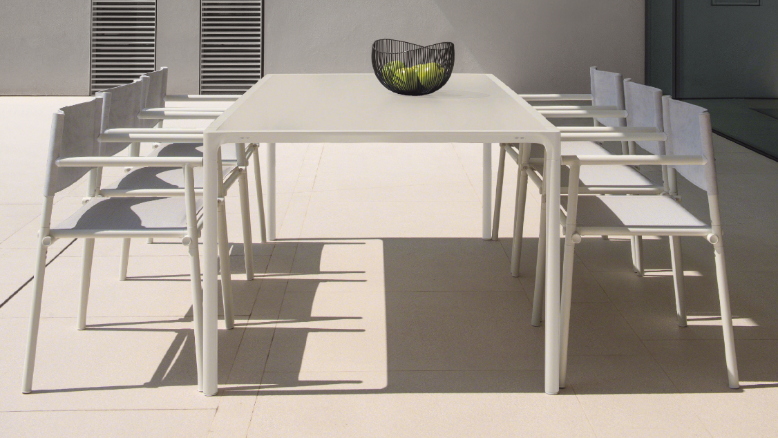 Coalesse EMU Terramare Outdoor Patio Tables | Steelcase