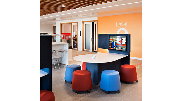 Sully Mobile Ottoman by Orangebox | Steelcase