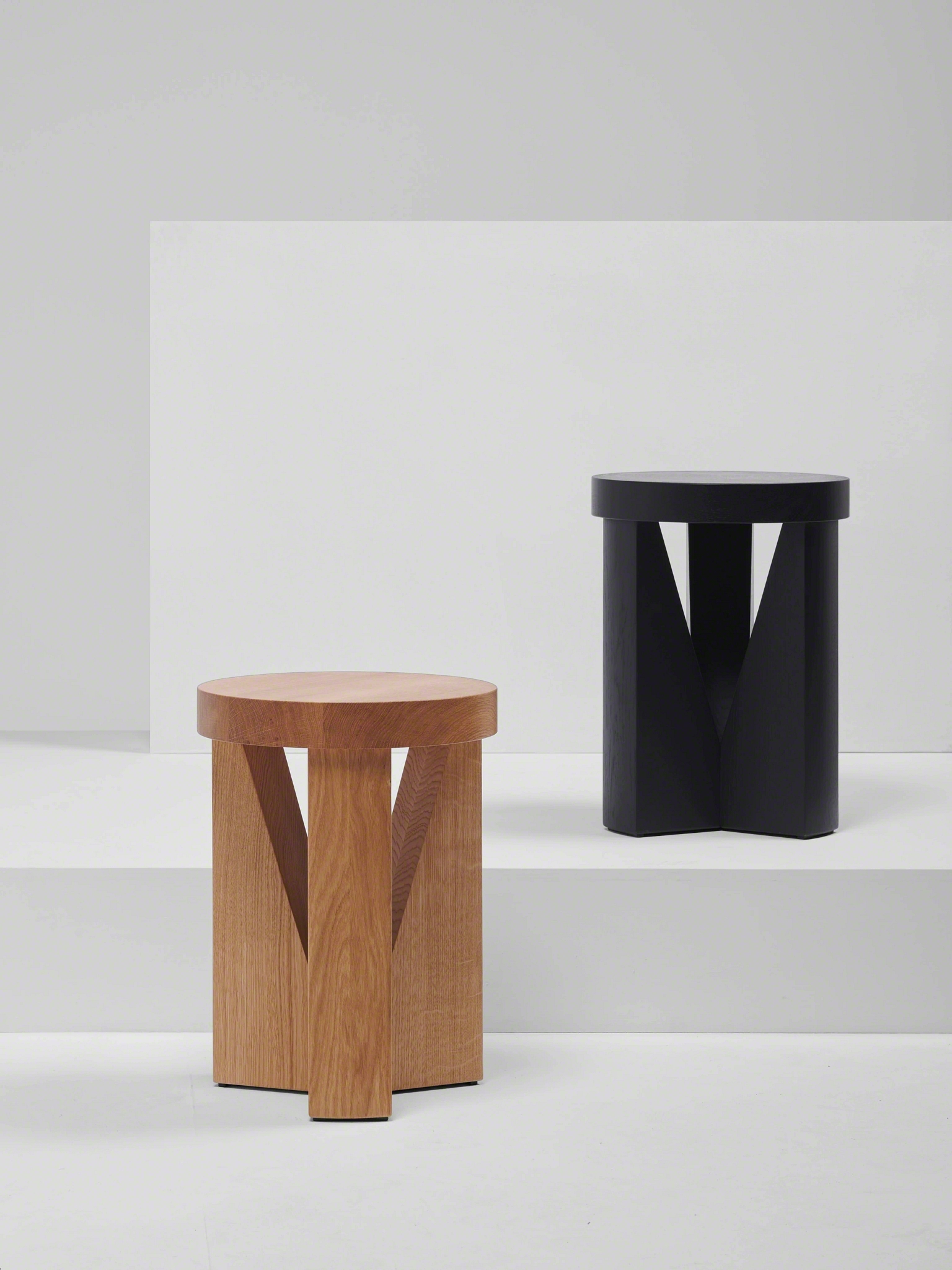 Cugino Wooden Stool by Mattiazzi | Steelcase