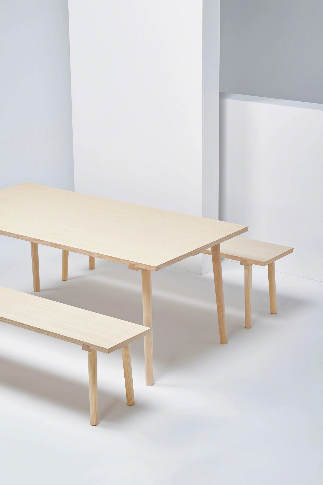 Facile Wooden Table by Mattiazzi | Steelcase