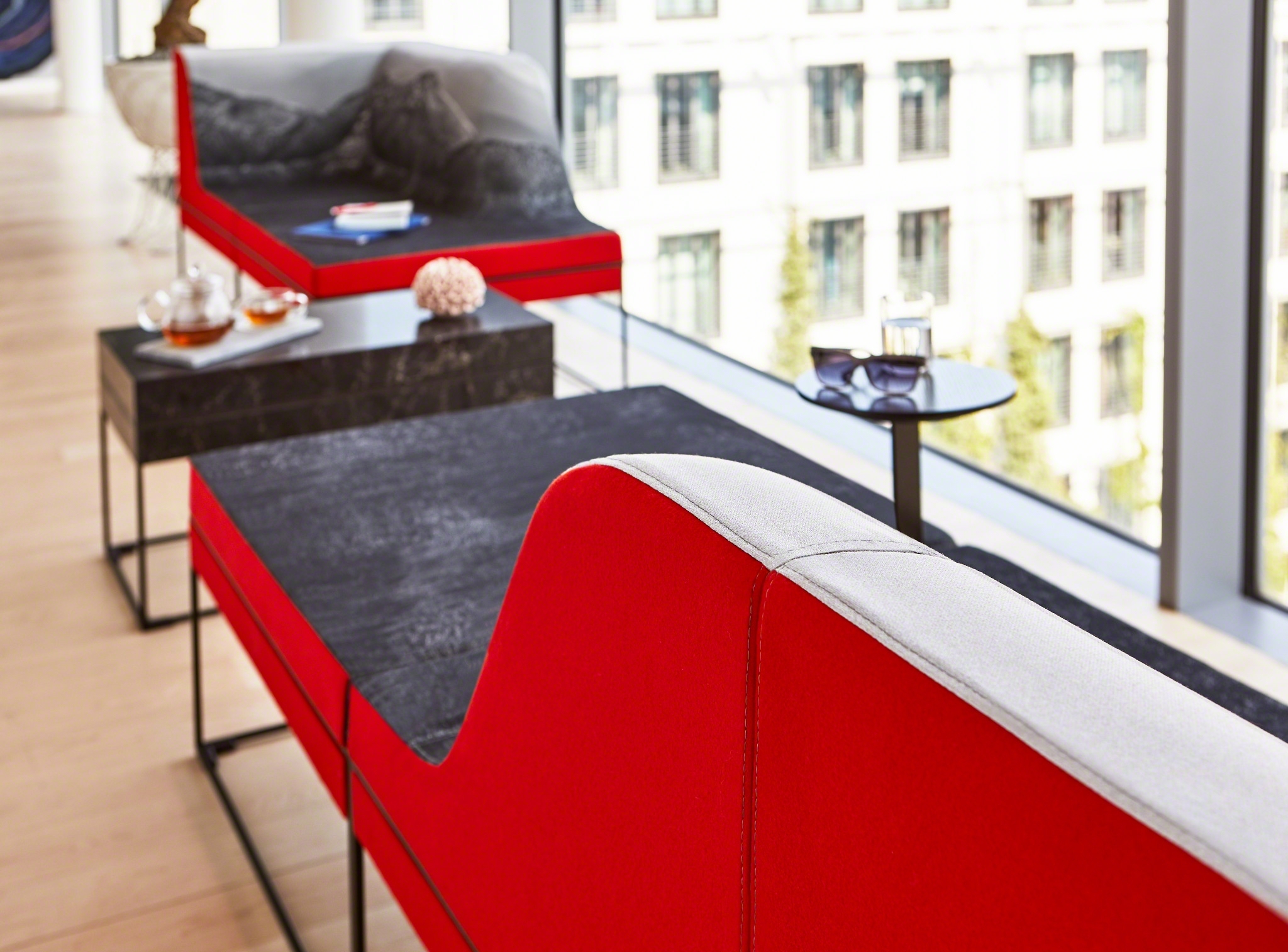 Umami Corner Lounge Seating for Modern Office | Steelcase