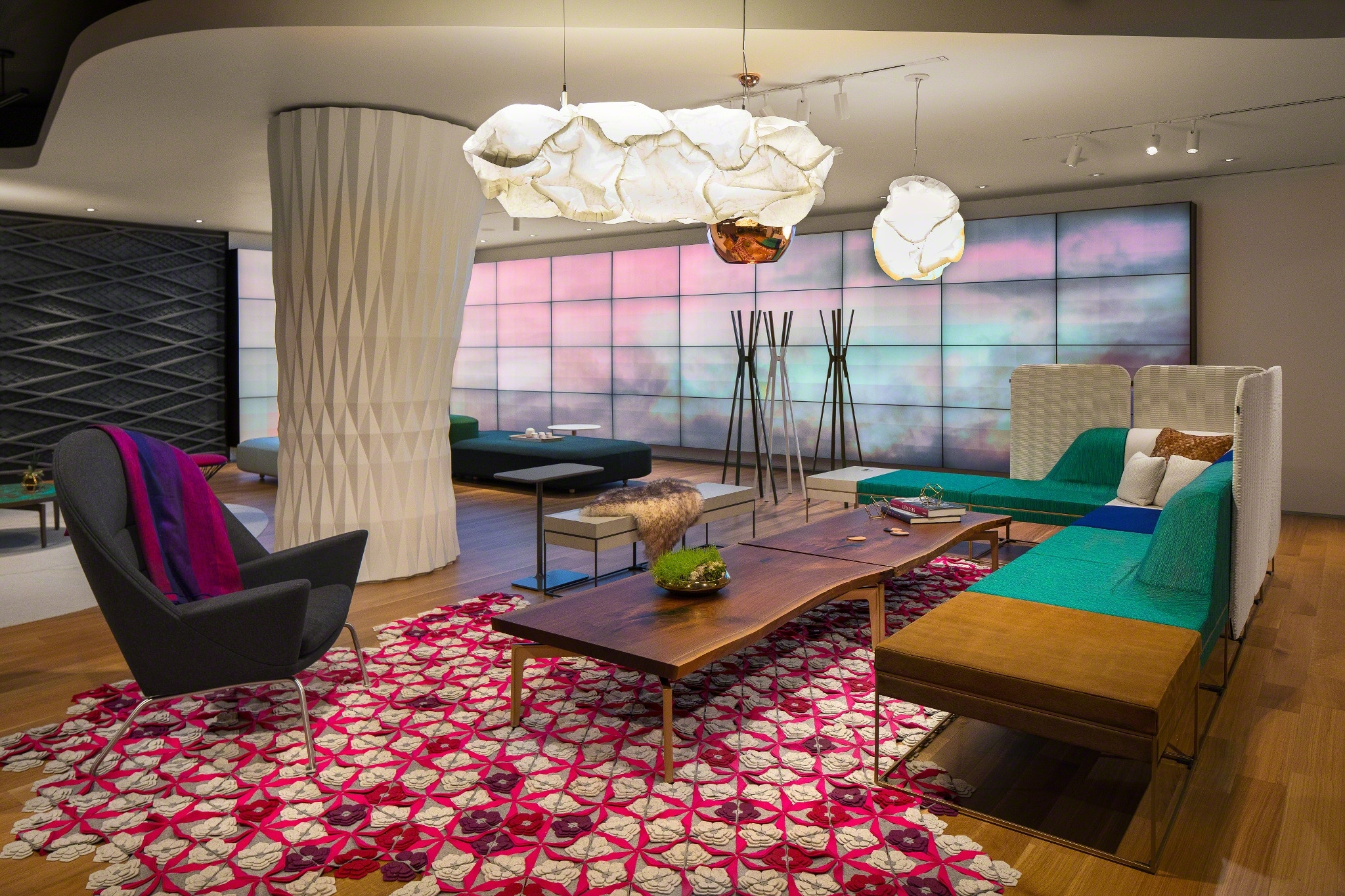 Umami Corner Lounge Seating for Modern Office | Steelcase