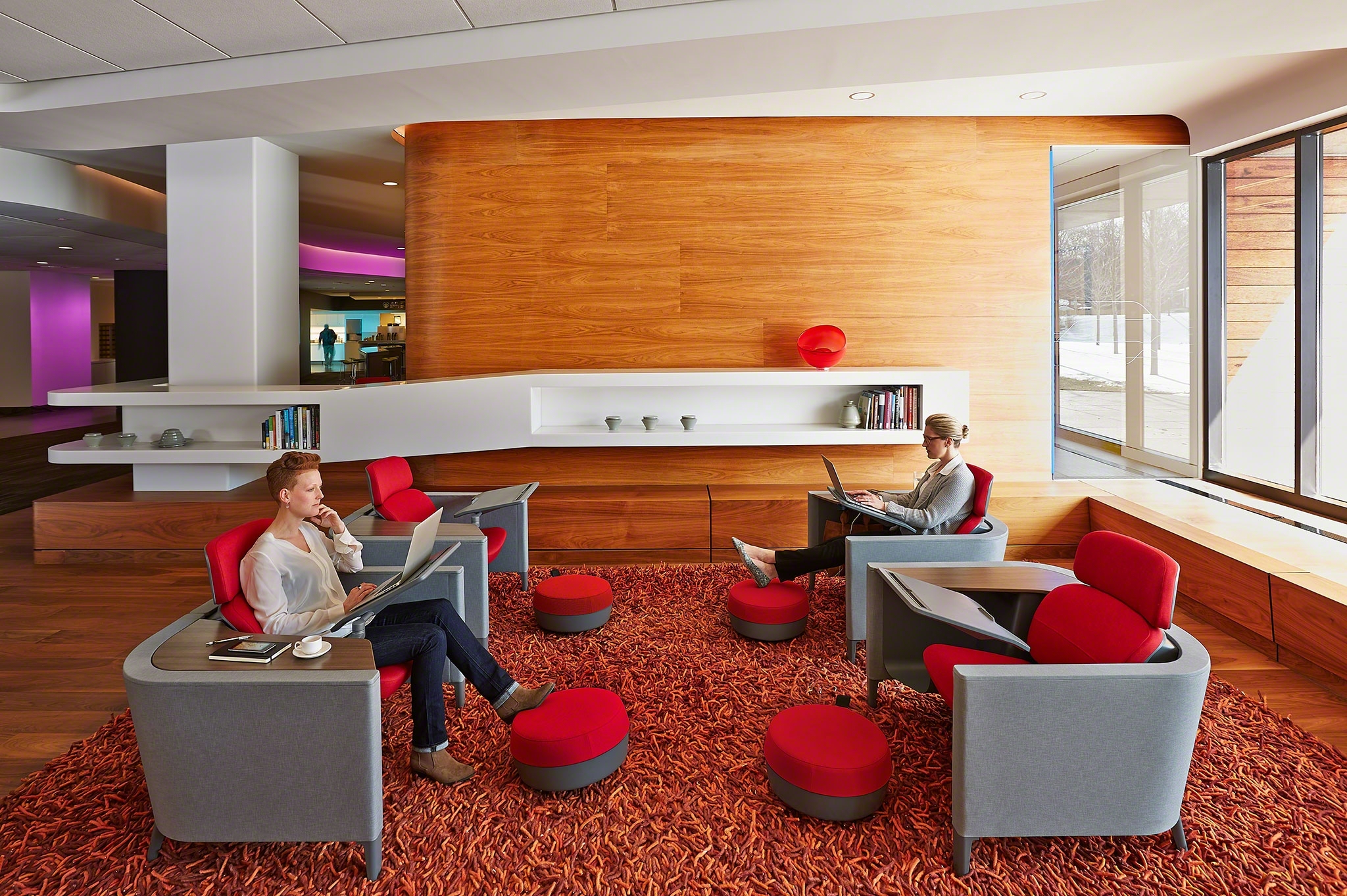 Brody Privacy Lounge Chair & Study Pod | Steelcase