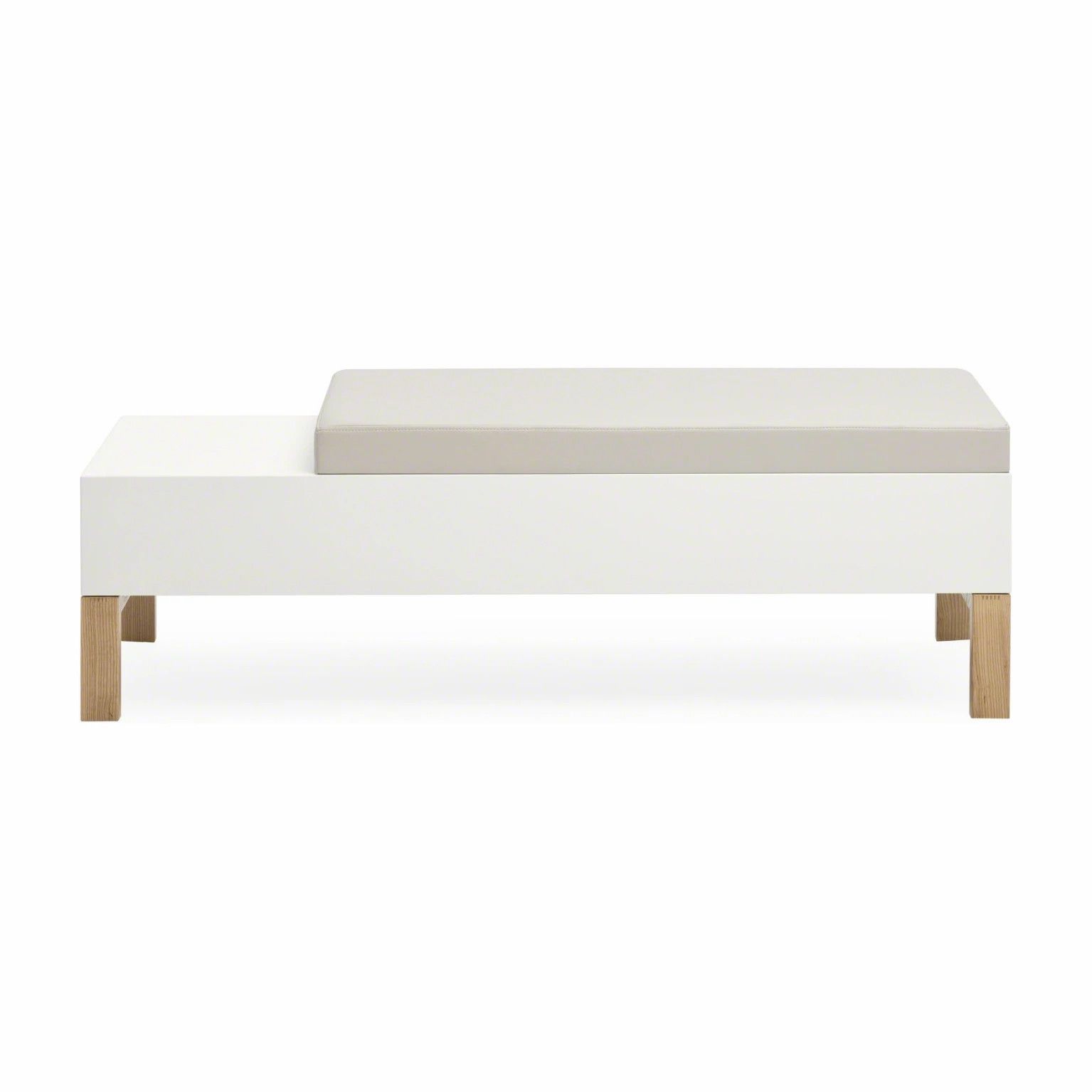 Tava Lounge Seating & Contemporary Tables | Steelcase