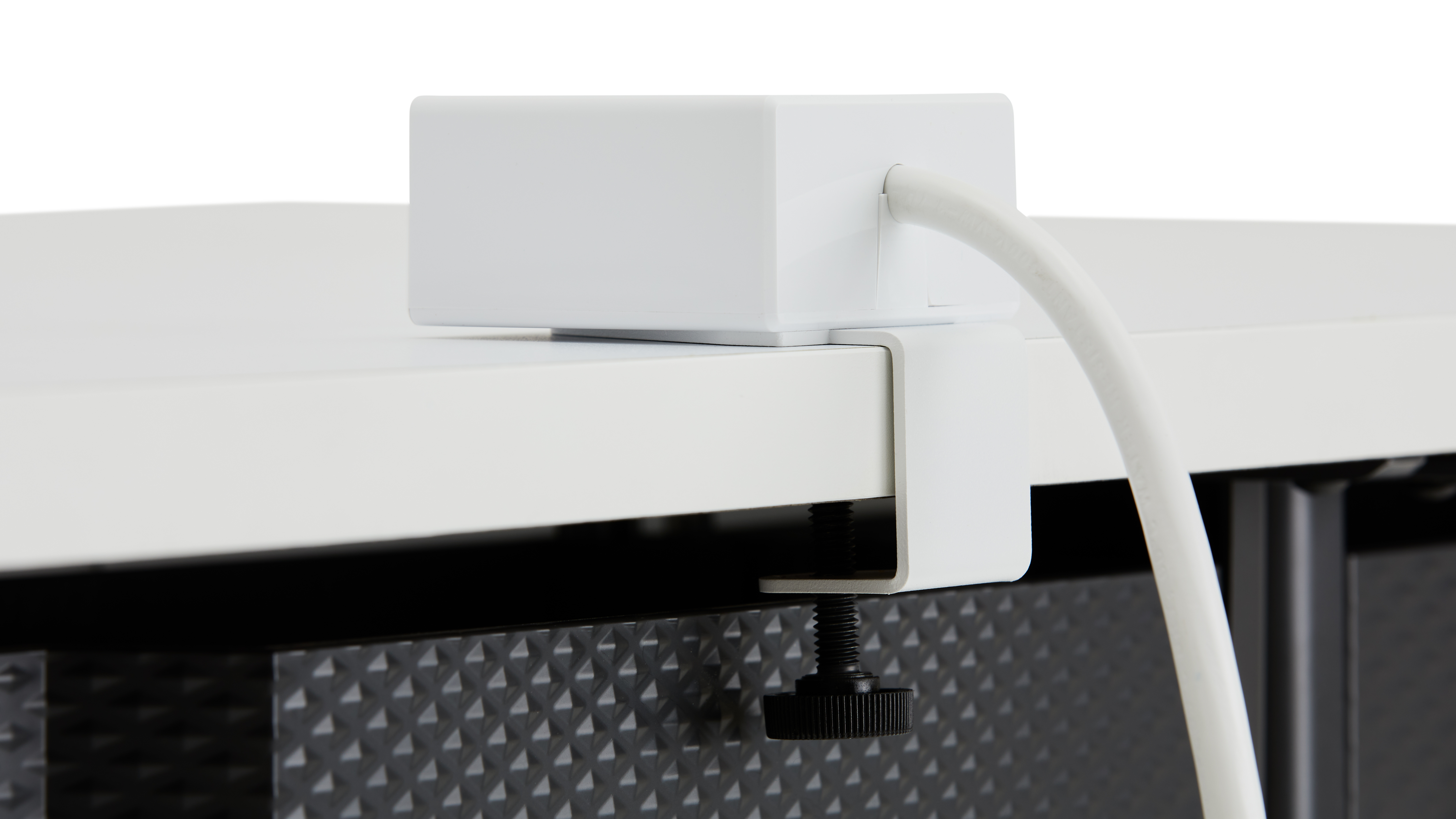 Powerstrip Intro Desktop Power Hub & USB Ports | Steelcase