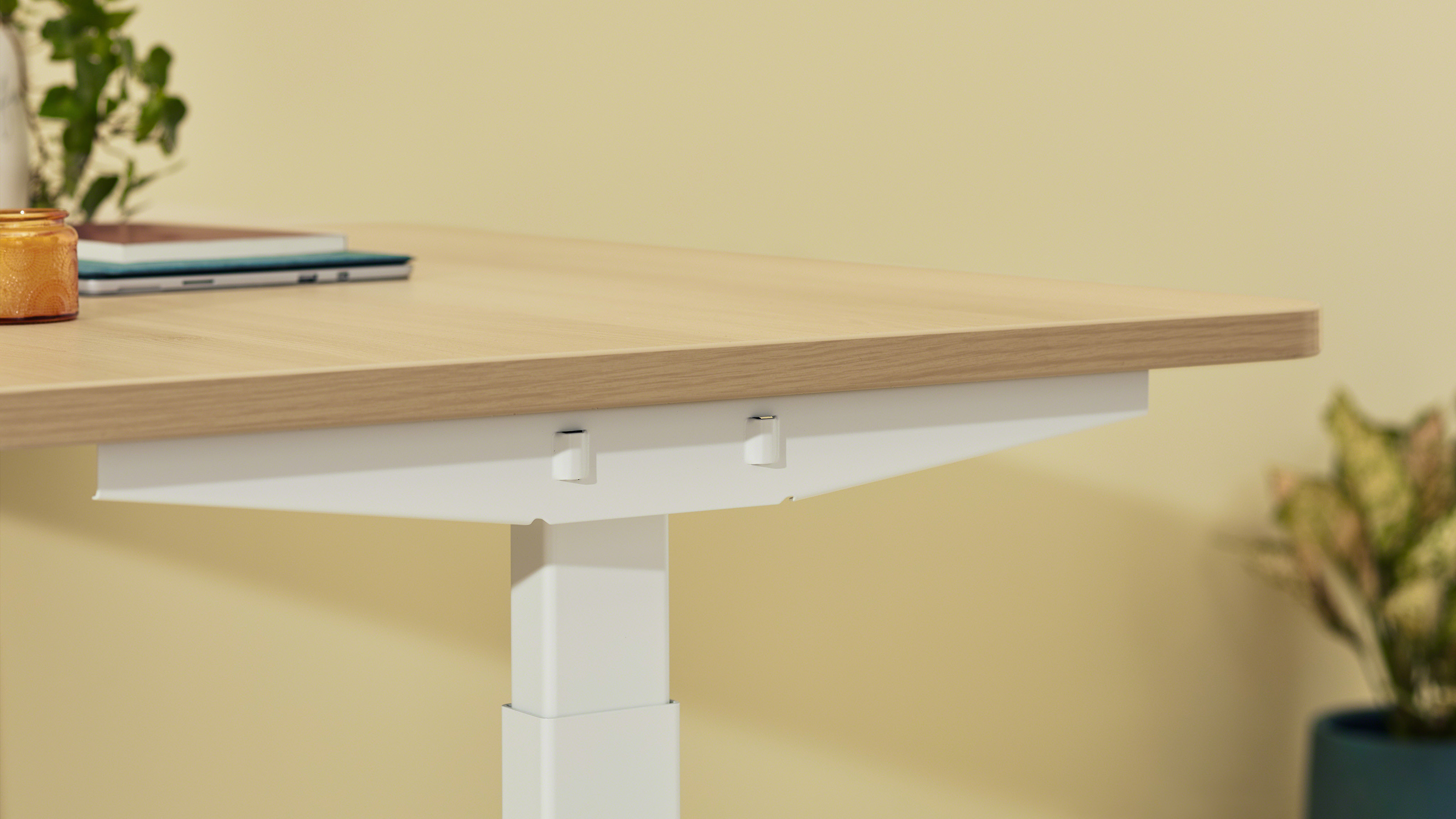 Solo Sit-to-Stand & Height-Adjustable Workstation | Steelcase